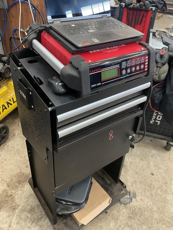 Lainvoima.com - 08/2. Launch PFP-150 ylläpitolaturi, Bosch KTS 560 ...